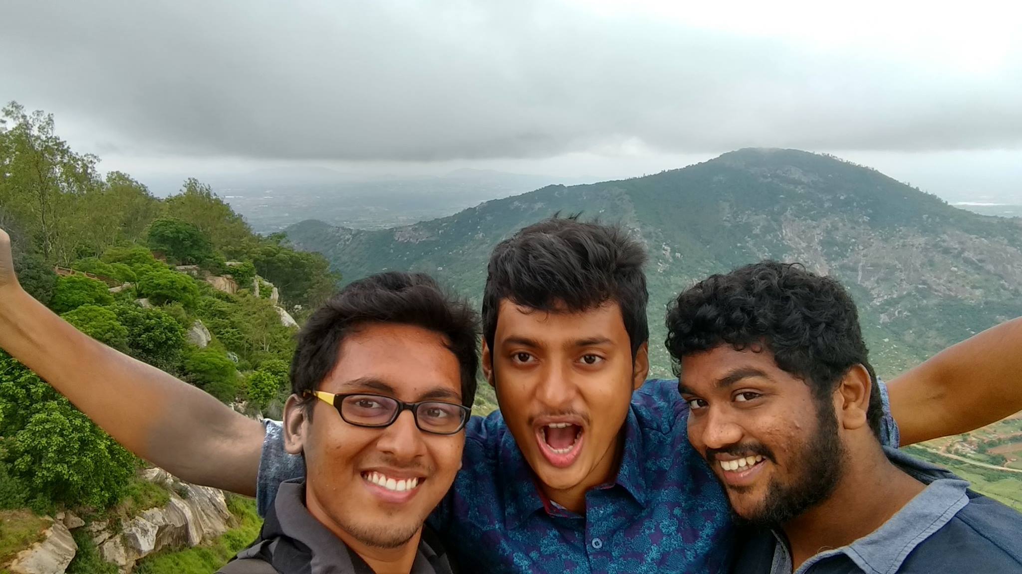 Sathish - Resume / CV